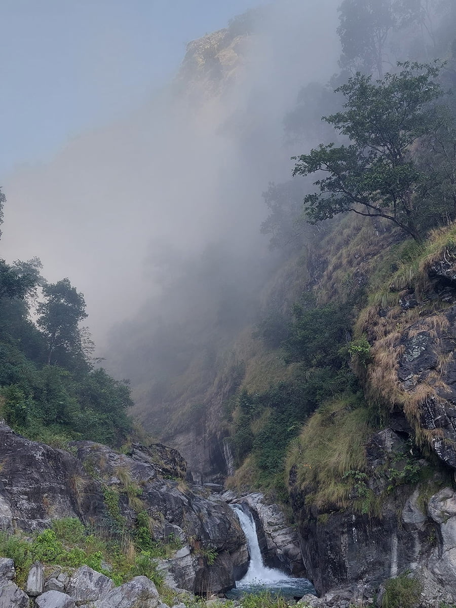 MANASLU BASE CAMP & LAKYA LA OCTOBER 2022 - Back Track Adventures